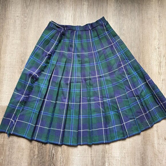 Vintage | Skirts | Vintage Pleated Wrap Skirt Navy Blue Green Kilt ...